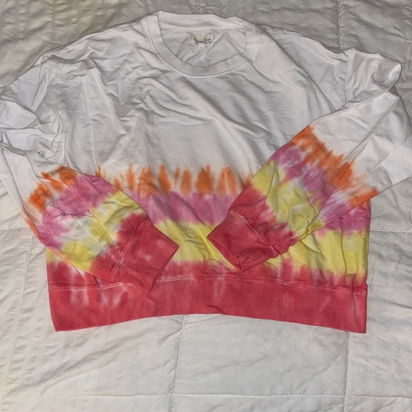 bloom + pop | Sweaters | Bloom Pop Tie Dye Cropped Sweatshirt | Poshmark